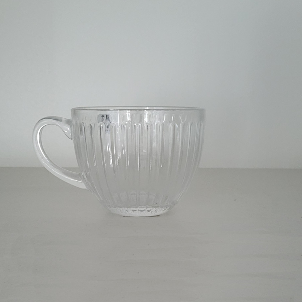 Zastawa i wyposażenie do Twojej jadalni.